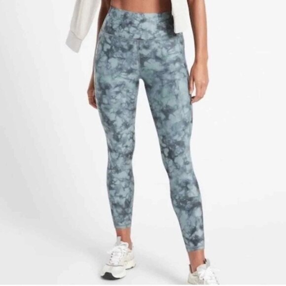 Athleta | Pants & Jumpsuits | Athleta Ultimate Stash Ii 78 Tight ...